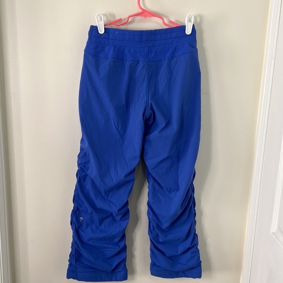 Ivivva | Bottoms | Ivivva Lululemon Kids Girls Lined Studio Dance Pants ...